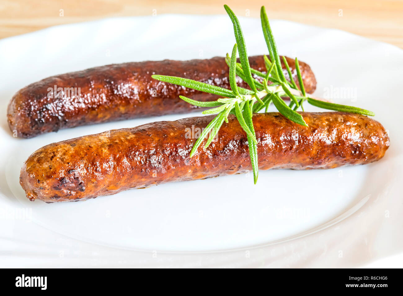 Fresh merguez Banque de photographies et d’images à haute résolution ...