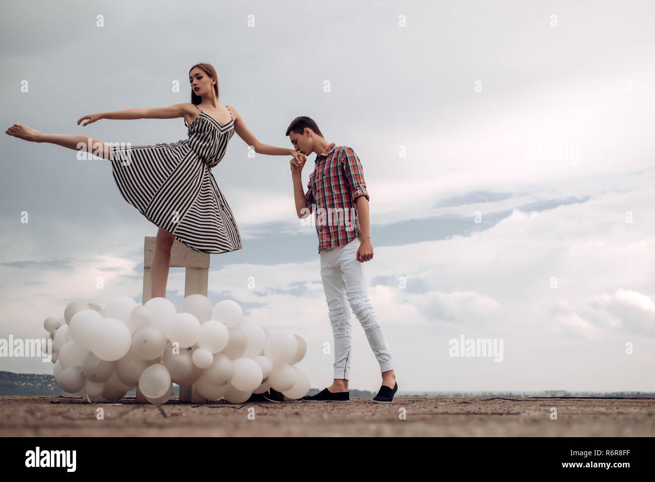 Date romantique. Couple de ballet dans les relations d'amour. Couple ...