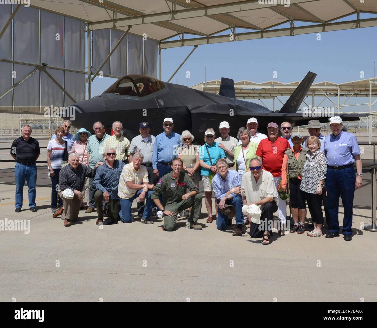 Le major Hunter Powell, 63e Escadron de chasse F-35 Lightning II pilote ...
