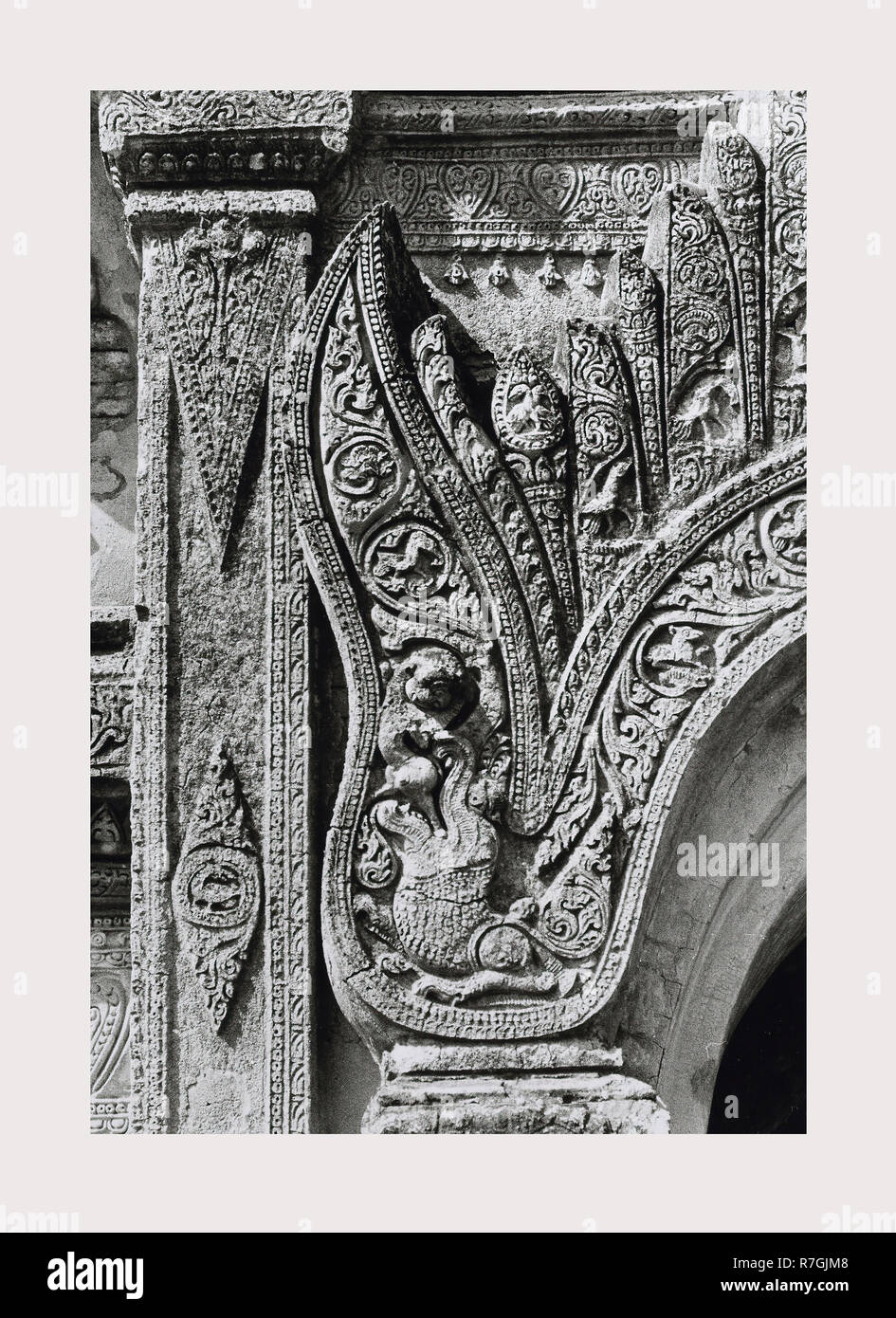 Complexe monastique hsutaung pyi Banque de photographies et d’images à ...