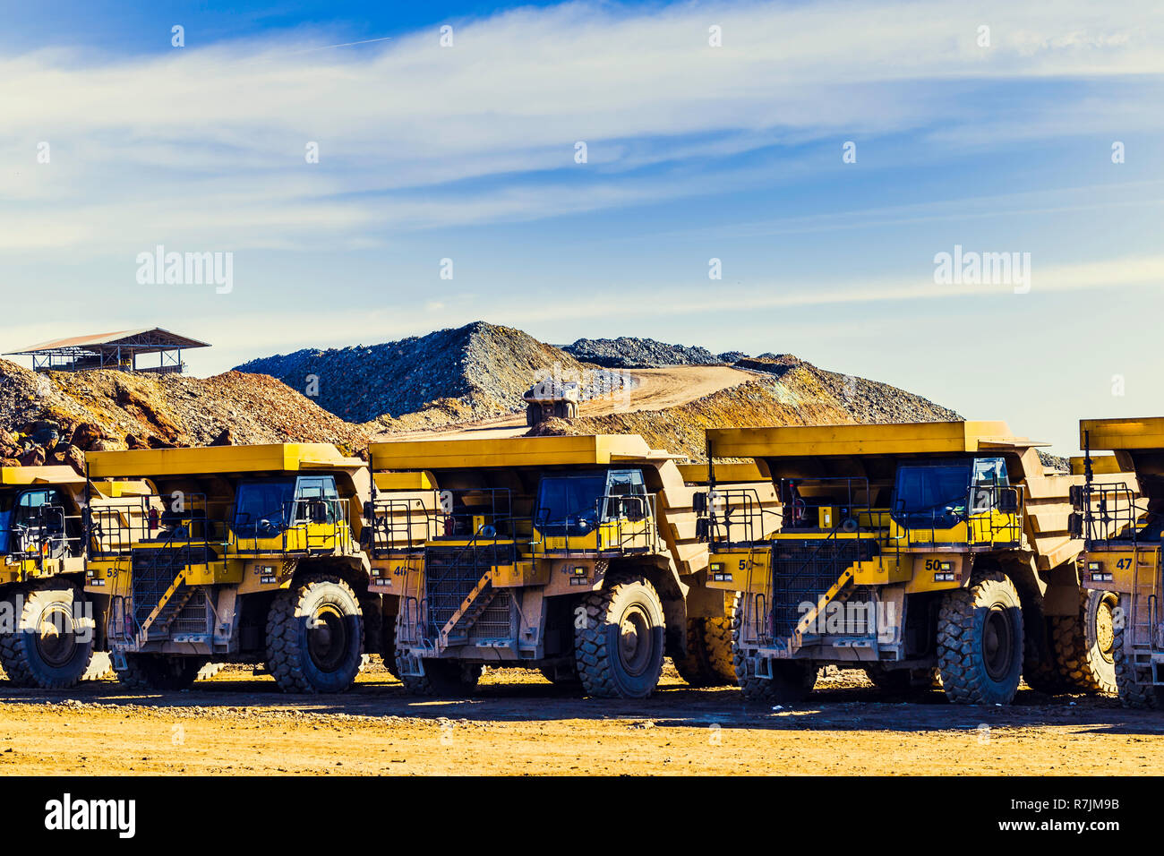 Camions de mine Banque de photographies et d’images à haute résolution ...