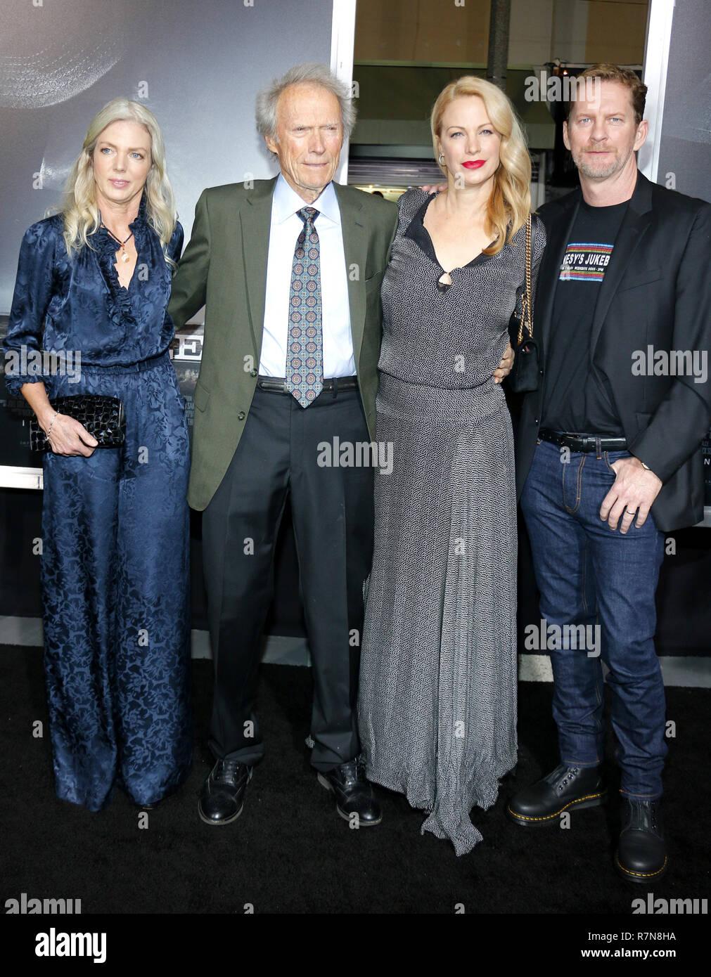 Christina Sandera, Clint Eastwood, Alison Eastwood et Stacy Poitras à ...