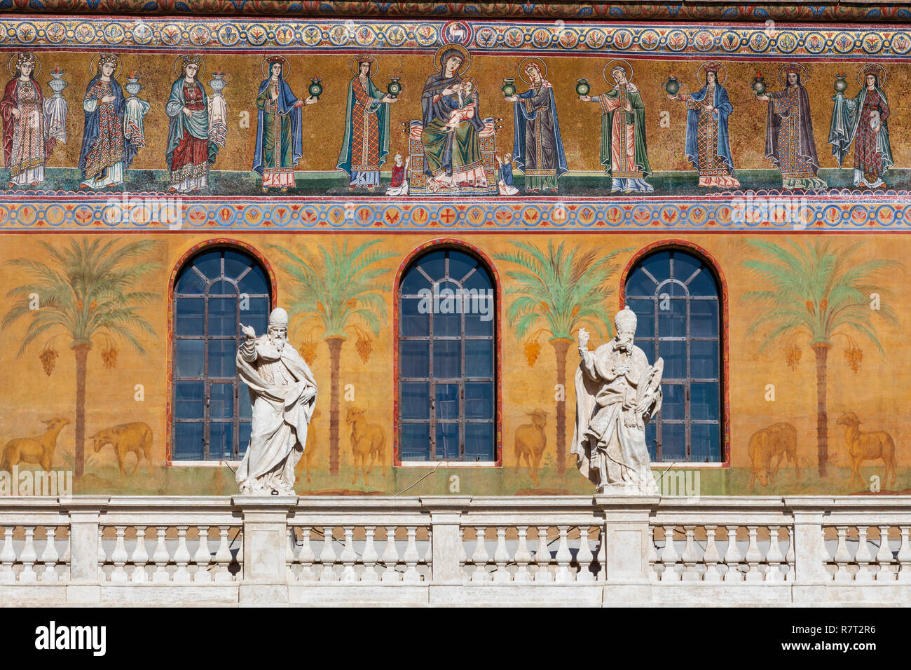 Catholic mosaics Banque de photographies et d’images à haute résolution ...