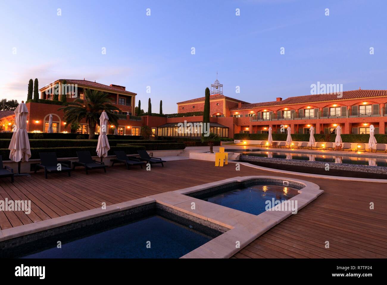 La France, Var, Le Castellet, l'Hôtel du Castellet Photo Stock - Alamy