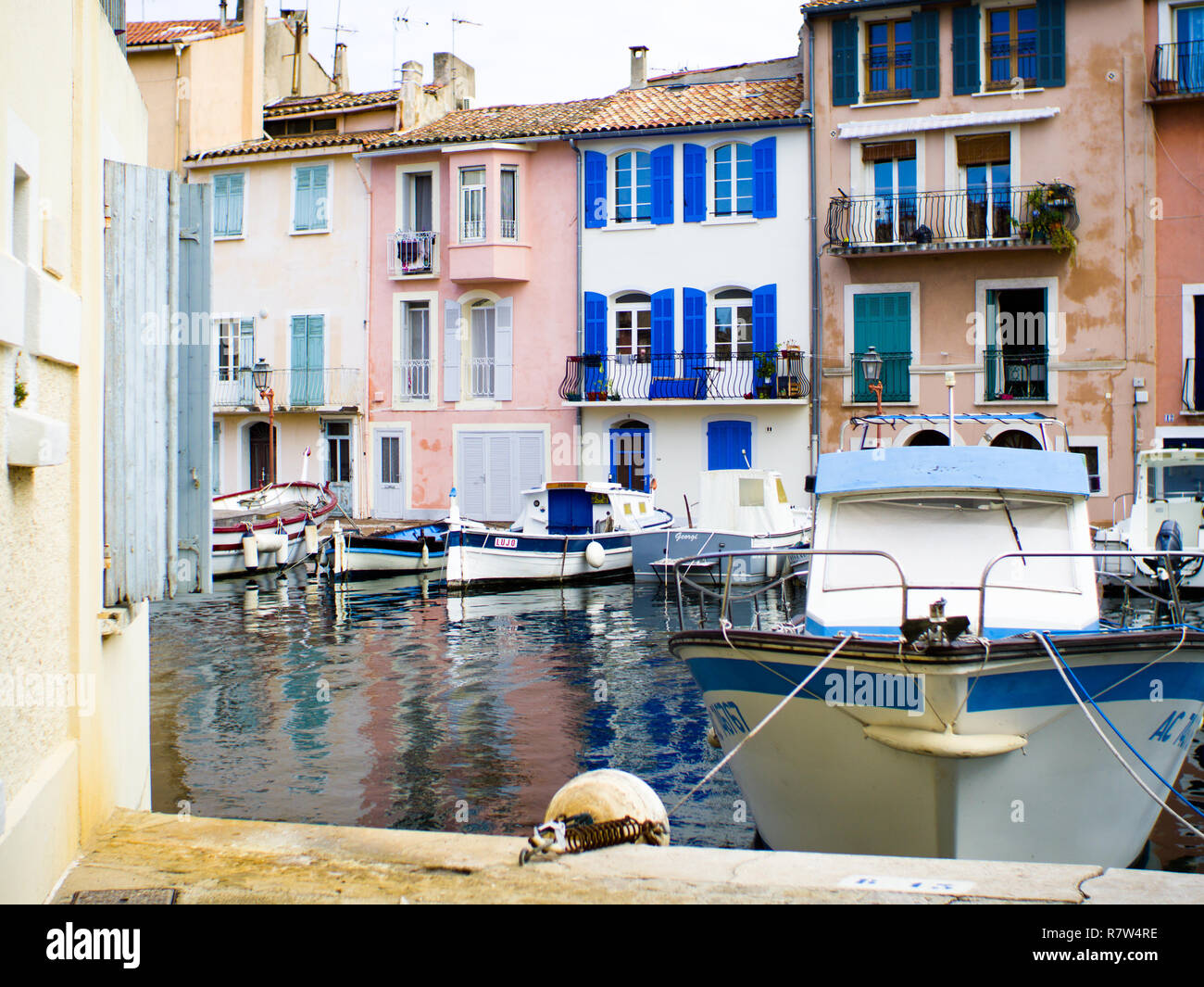 Ville de martigues Banque de photographies et d’images à haute résolution - Alamy