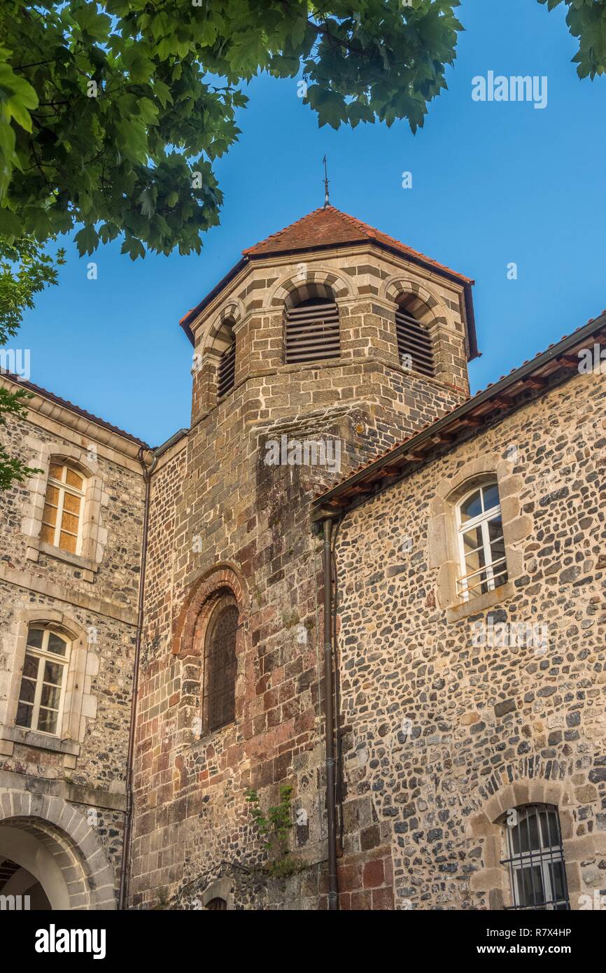 La France, la Haute Loire, le Monastier-sur-Gazeille, église Saint ...