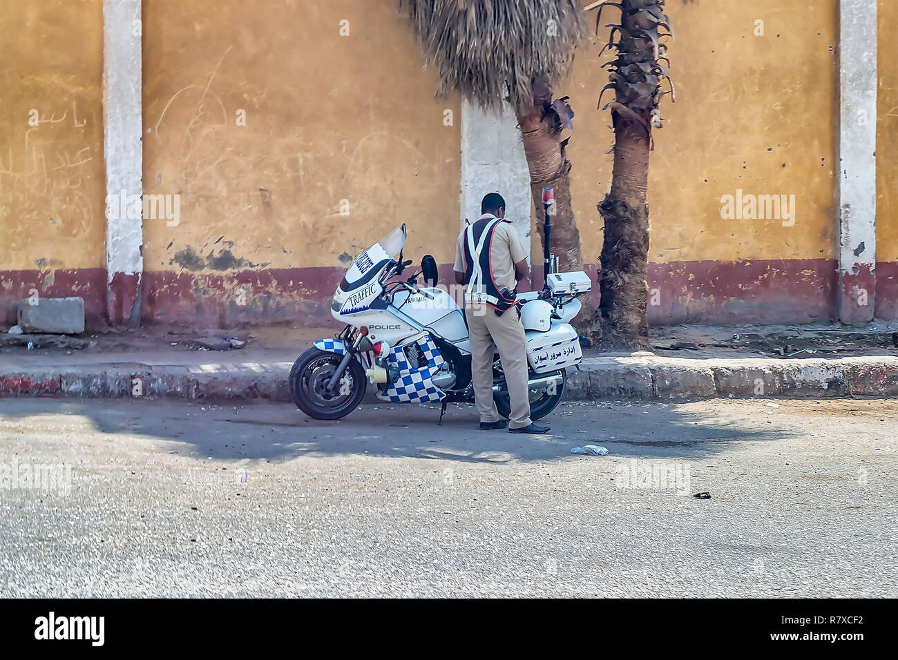 Police officer egypt Banque de photographies et d’images à haute ...