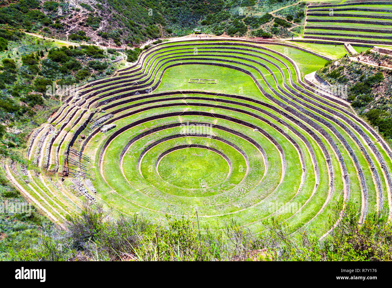 Terrasses à le site archéologique inca de Moray, Vallée Sacrée, Pérou ...