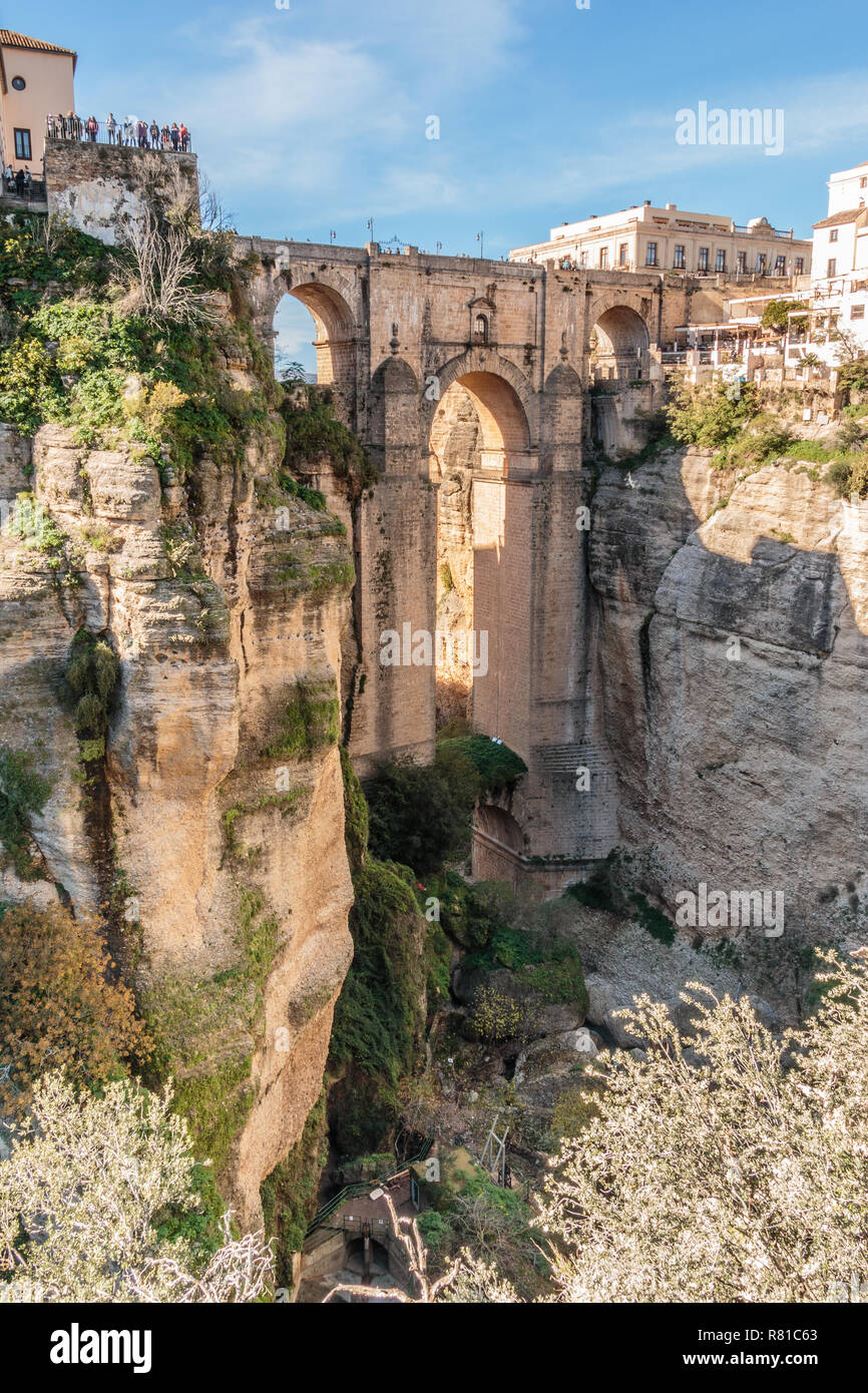 Ronda nouveau pont Banque de photographies et d’images à haute ...