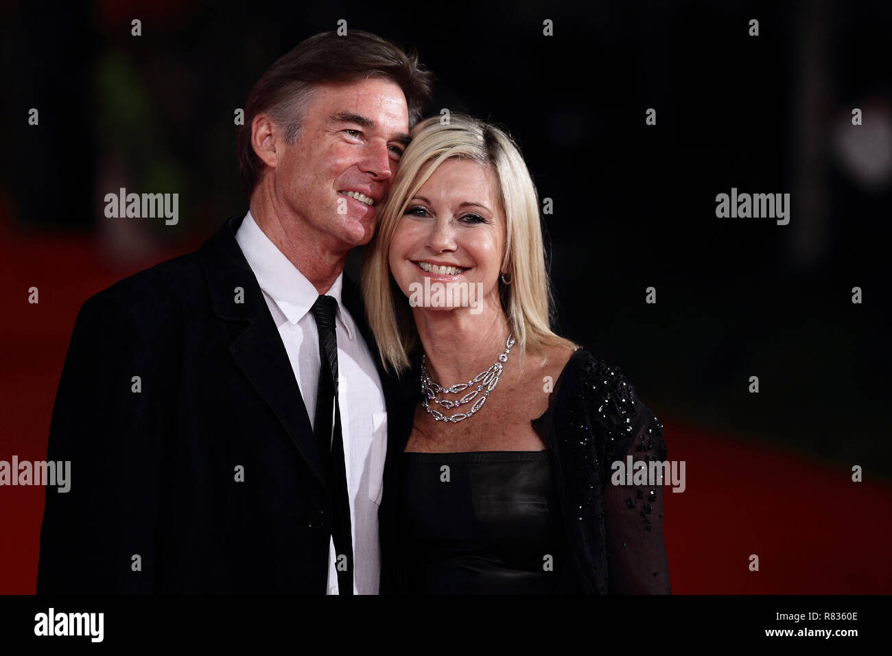Olivia newton john and amazon john easterling Banque de photographies ...