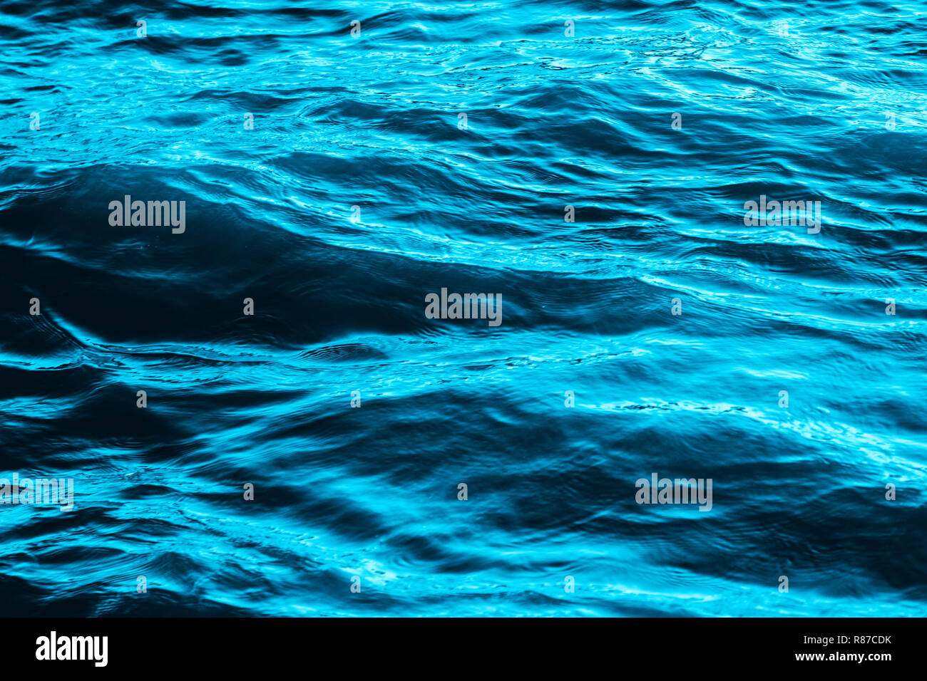 Eau atlantique turquoise Banque de photographies et d’images à haute ...