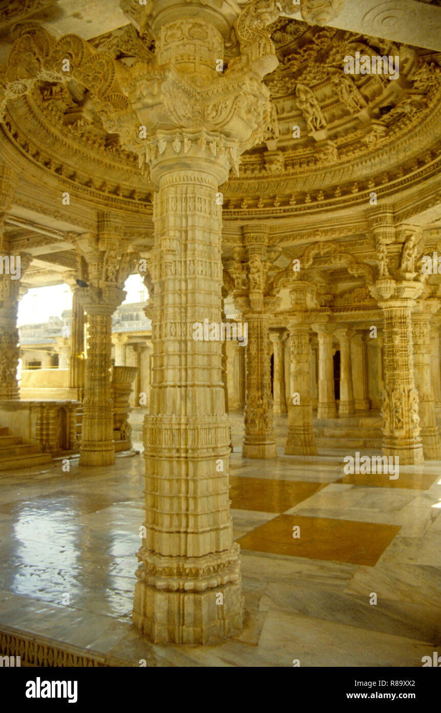 Temple de Dilwara, Temple de Delvada, Temple de Svetambara Jain, Temple ...