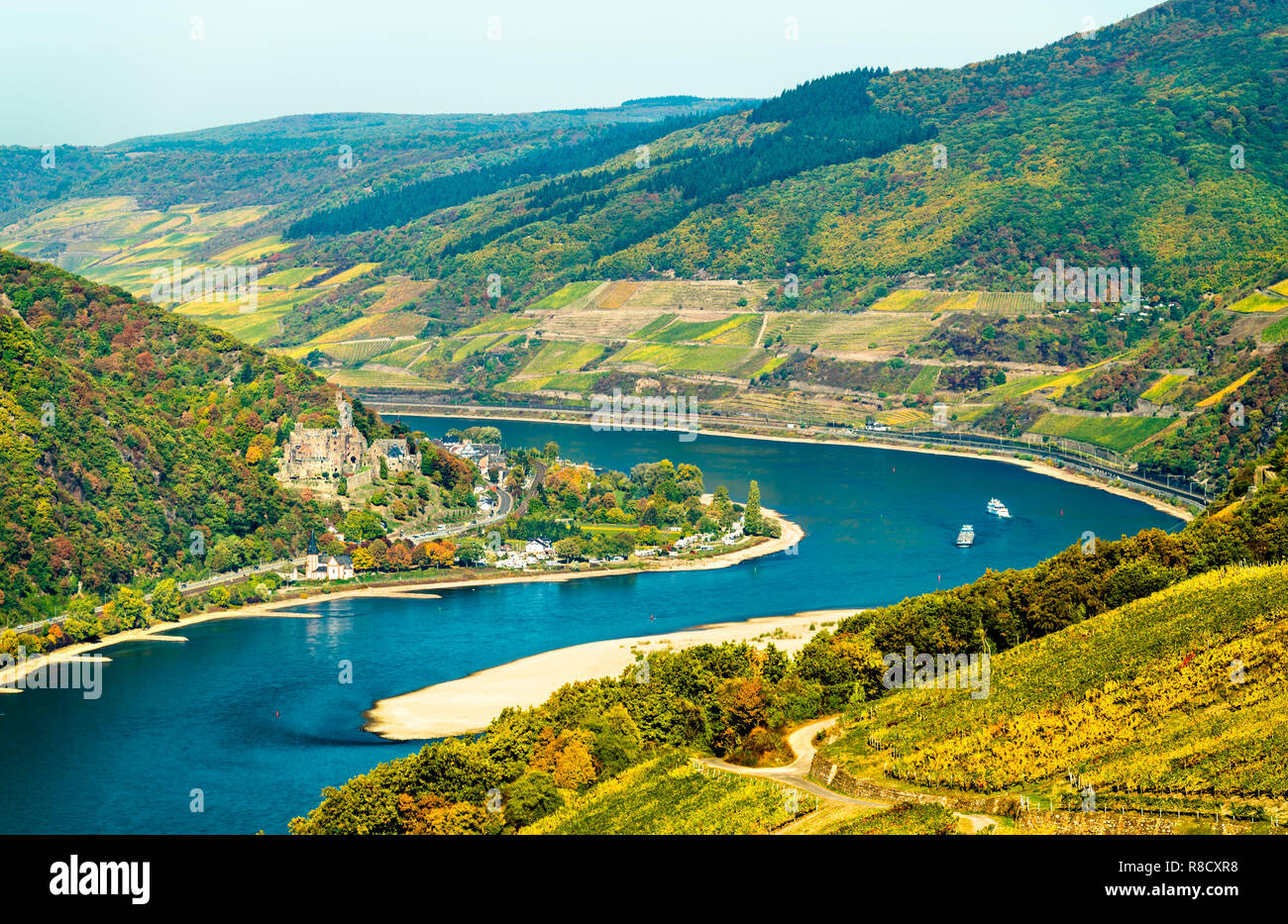 Le château de Reichenstein dans les gorges du Rhin, Allemagne Photo ...