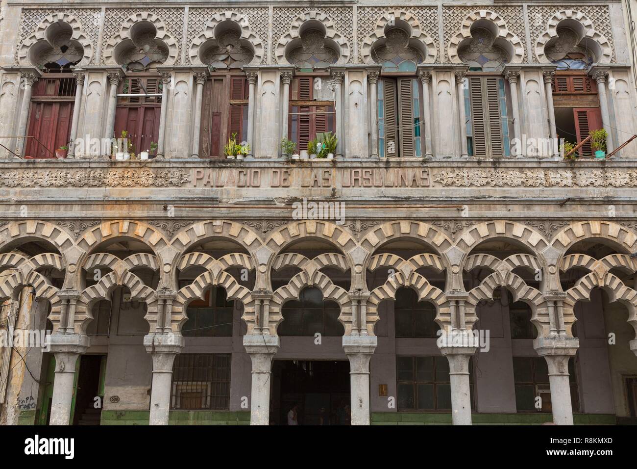 Façade de style mauresque Banque de photographies et d’images à haute ...