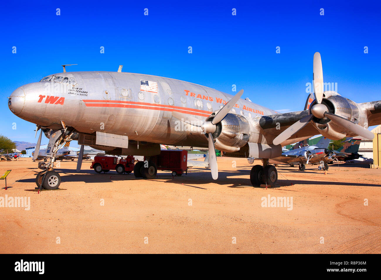 Lockheed constellation Banque de photographies et d’images à haute ...