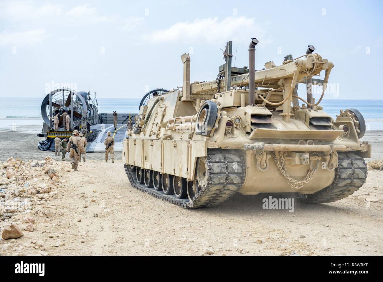 M88a2 Hercules Tank Recovery Vehicle Banque d'image et photos - Alamy