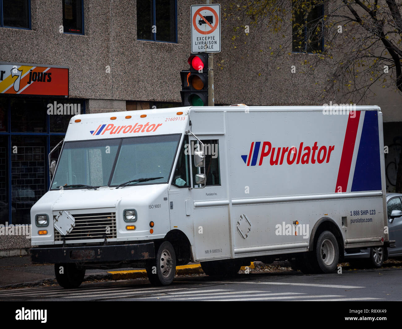 Logo purolator Banque de photographies et d’images à haute résolution ...
