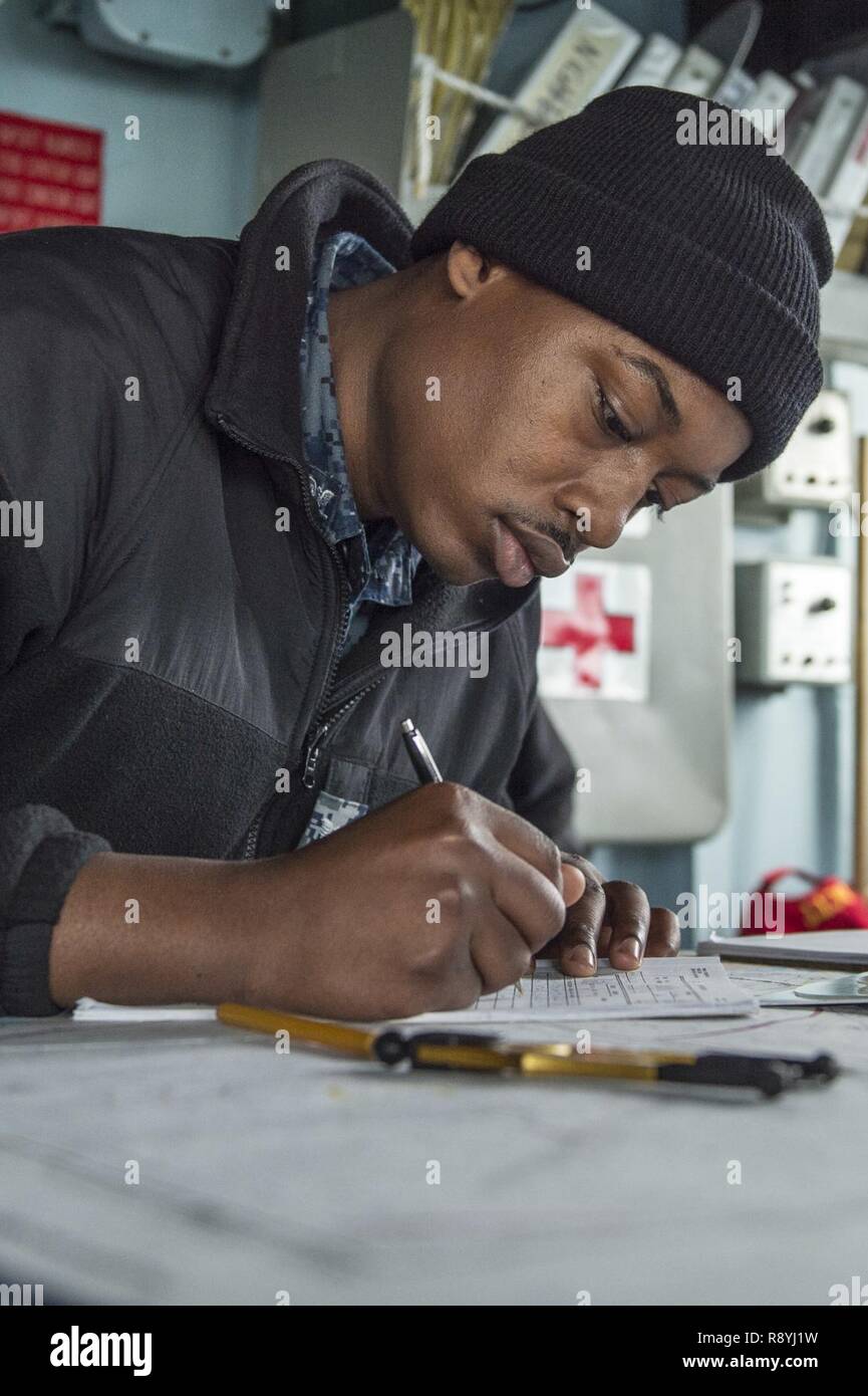 La baie de Chesapeake (Mar. 14, 2017) 3ème classe Quartier-maître Nick ...