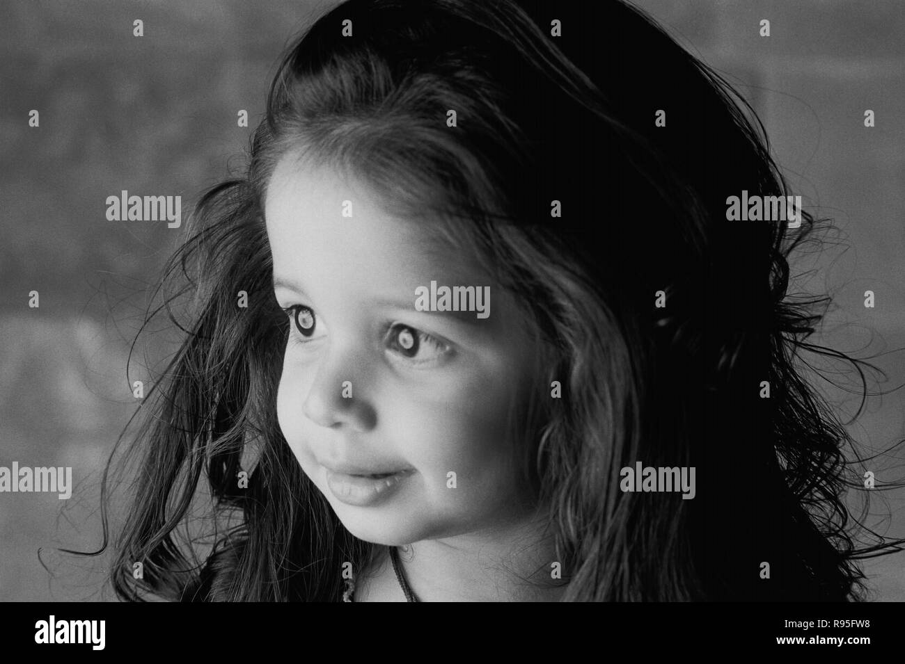 Garçon Noir Fille Blanche Banque Dimages Noir Et Blanc Page 2 Alamy