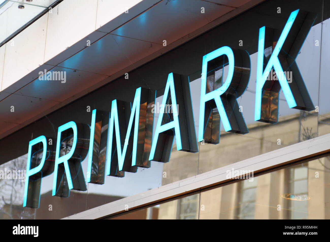 Logo de primark Banque de photographies et d’images à haute résolution ...