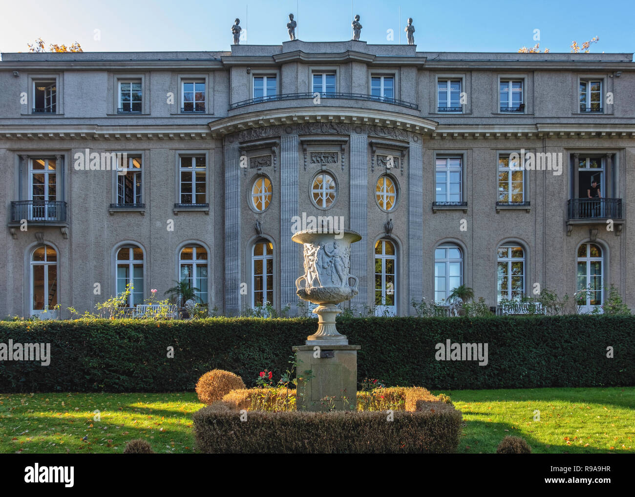 Maison de la conférence wannsee Banque de photographies et d’images à ...