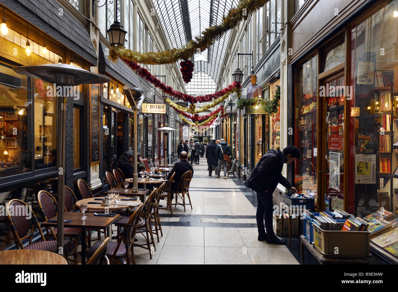 Paris arcade verdeau Banque de photographies et d’images à haute ...