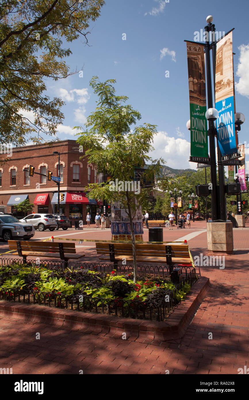 Le centre ville de boulder Banque de photographies et d’images à haute ...
