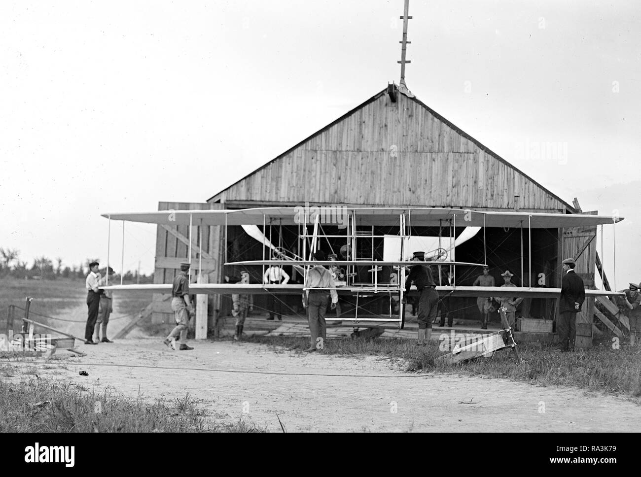 Wright brothers plane Banque d'images noir et blanc - Alamy