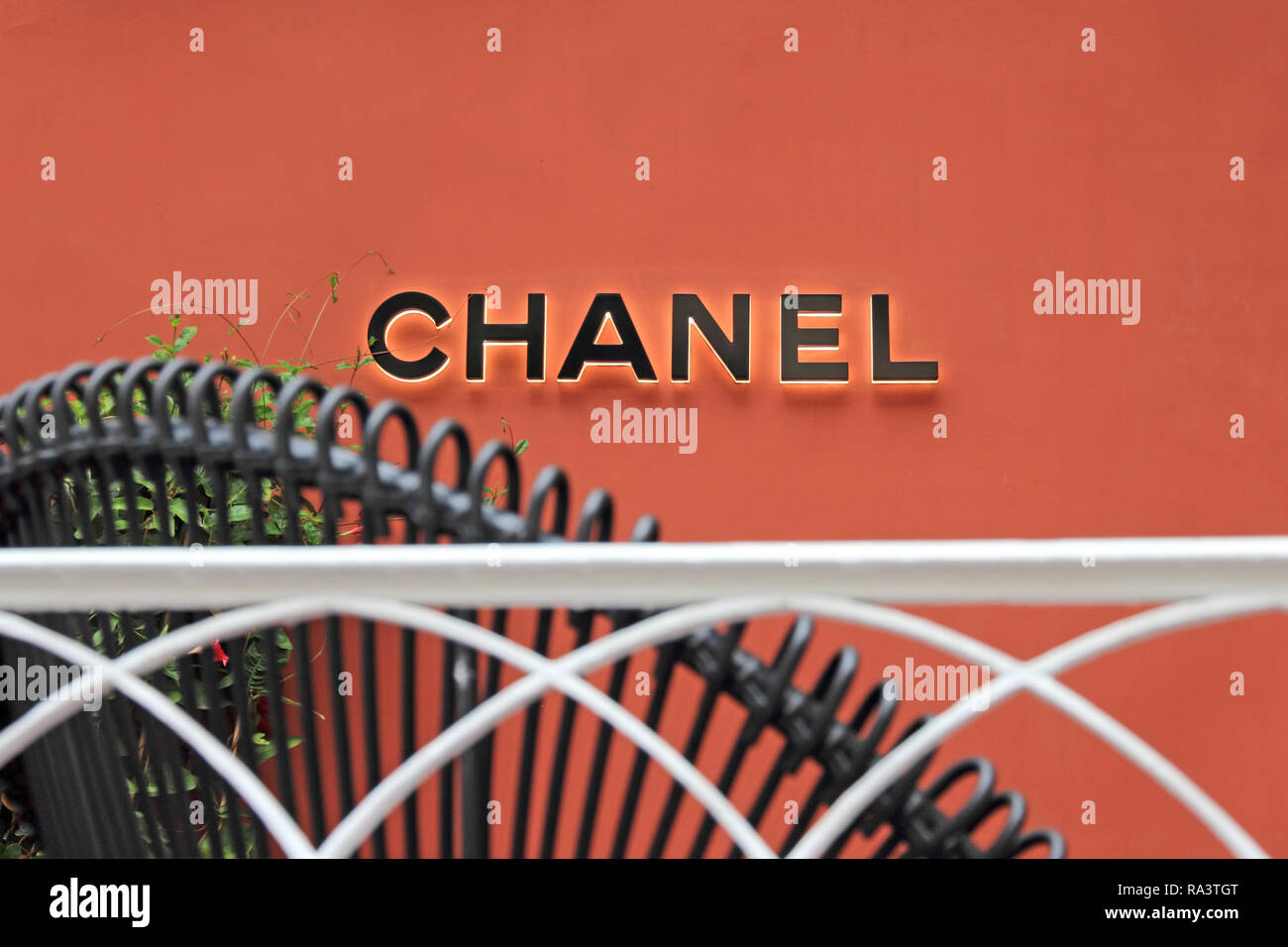 Logo chanel Banque de photographies et d’images à haute résolution - Alamy
