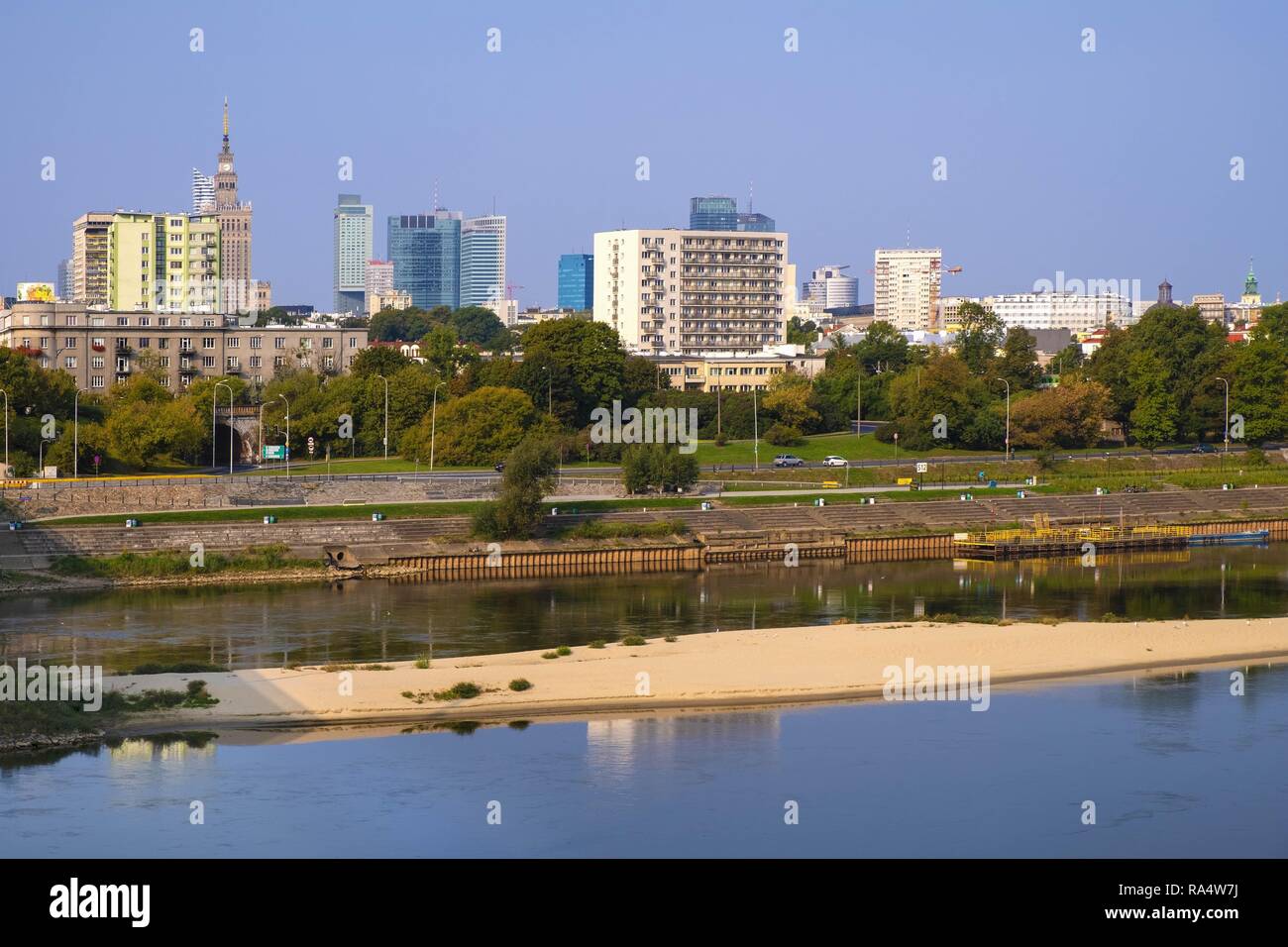 Varsovie, Mazovie / Pologne - 2018/09/02 : Vue panoramique du centre ...