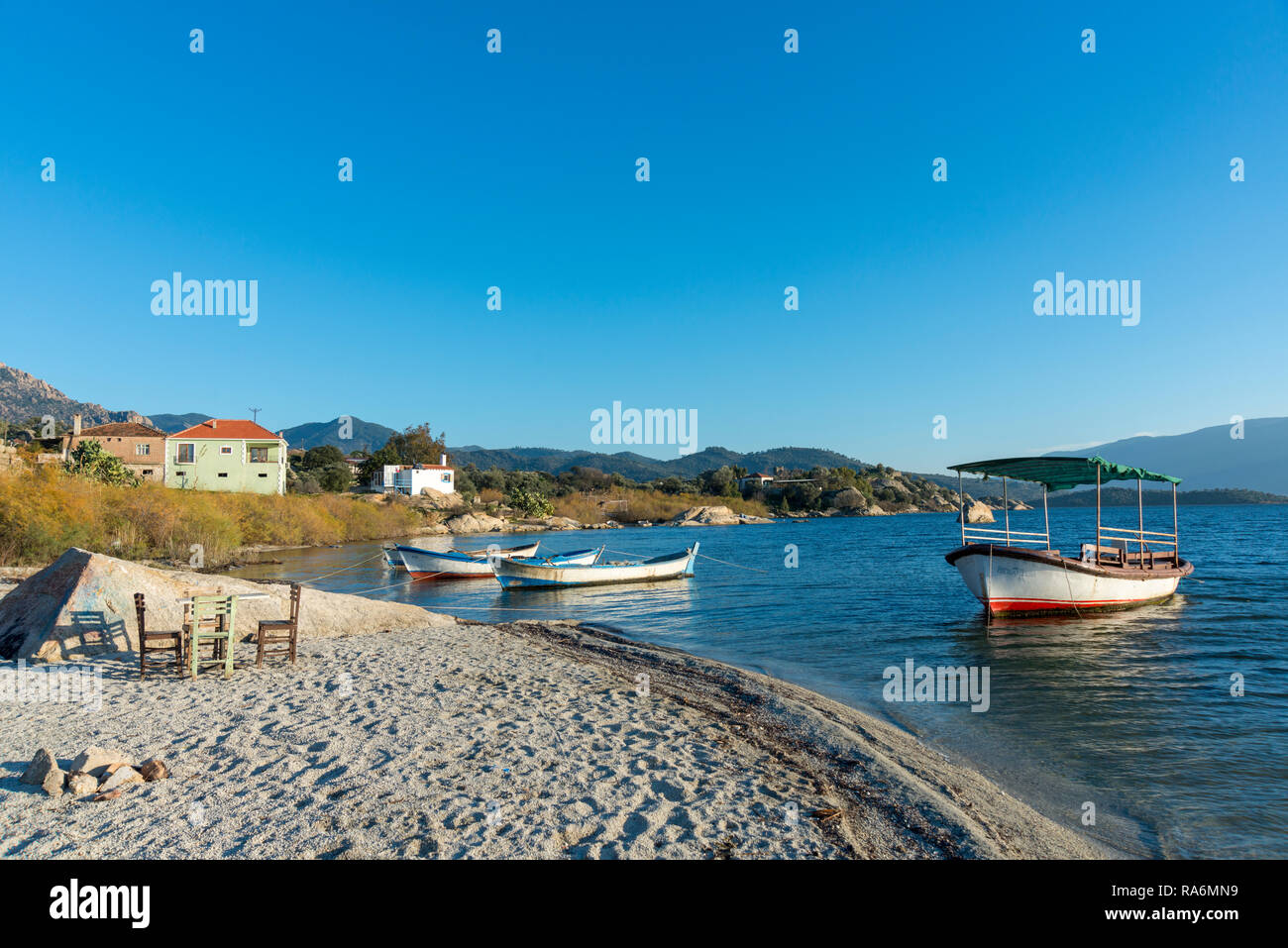 Lake bafa Banque de photographies et d’images à haute résolution - Alamy
