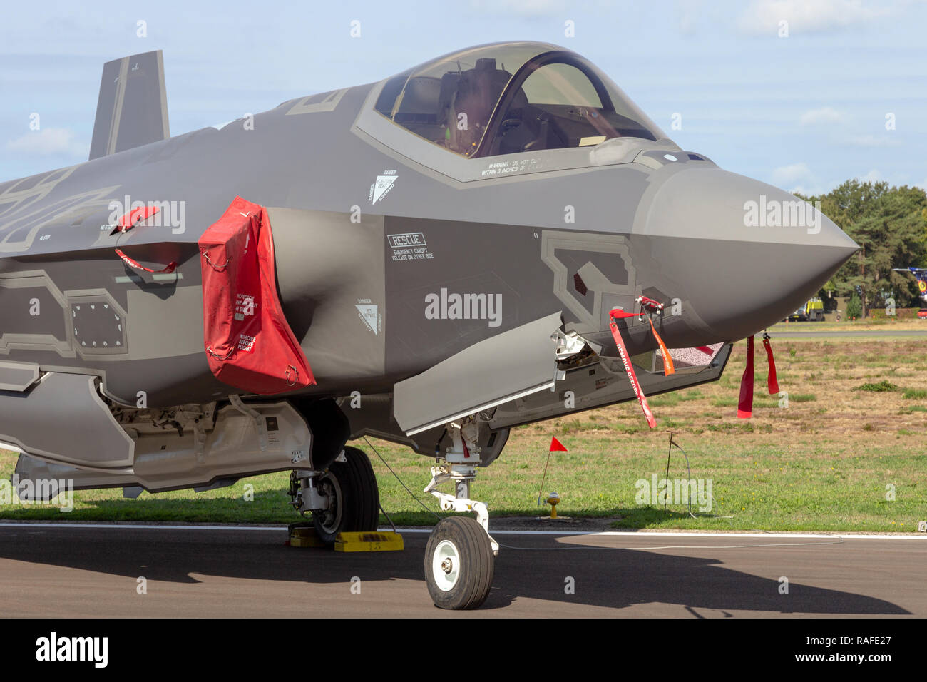 F35 fighter jet cockpit Banque de photographies et d’images à haute ...