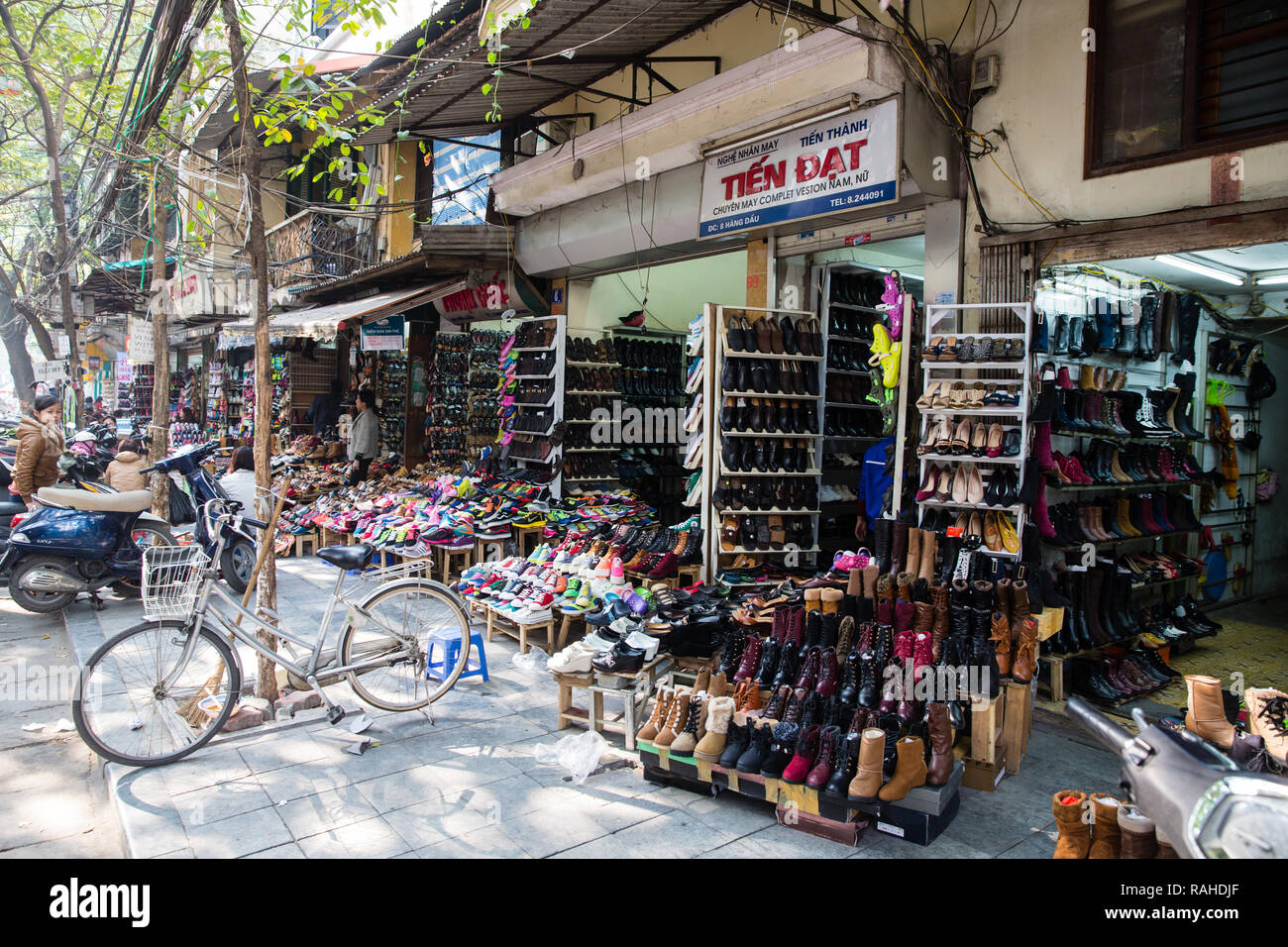 Quartier de la chaussure Banque de photographies et d’images à haute résolution - Alamy