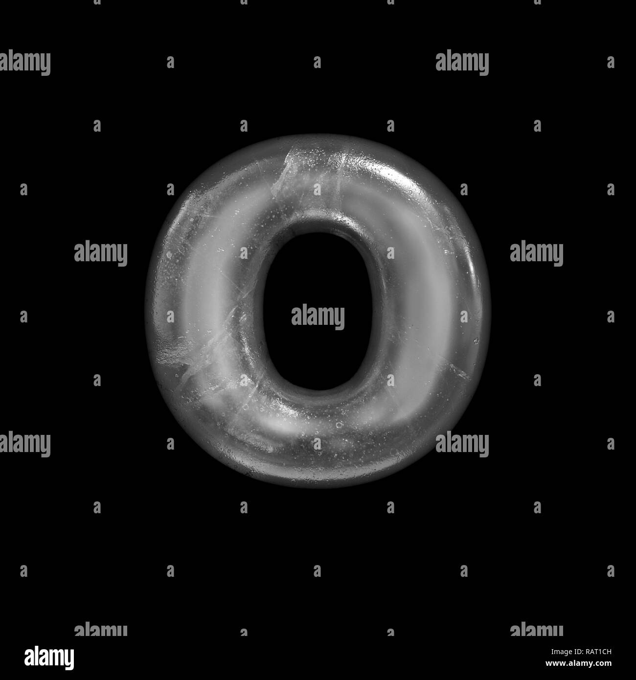 La lettre O minuscule - Hiver 3d font isolé sur fond noir. Cet alphabet ...