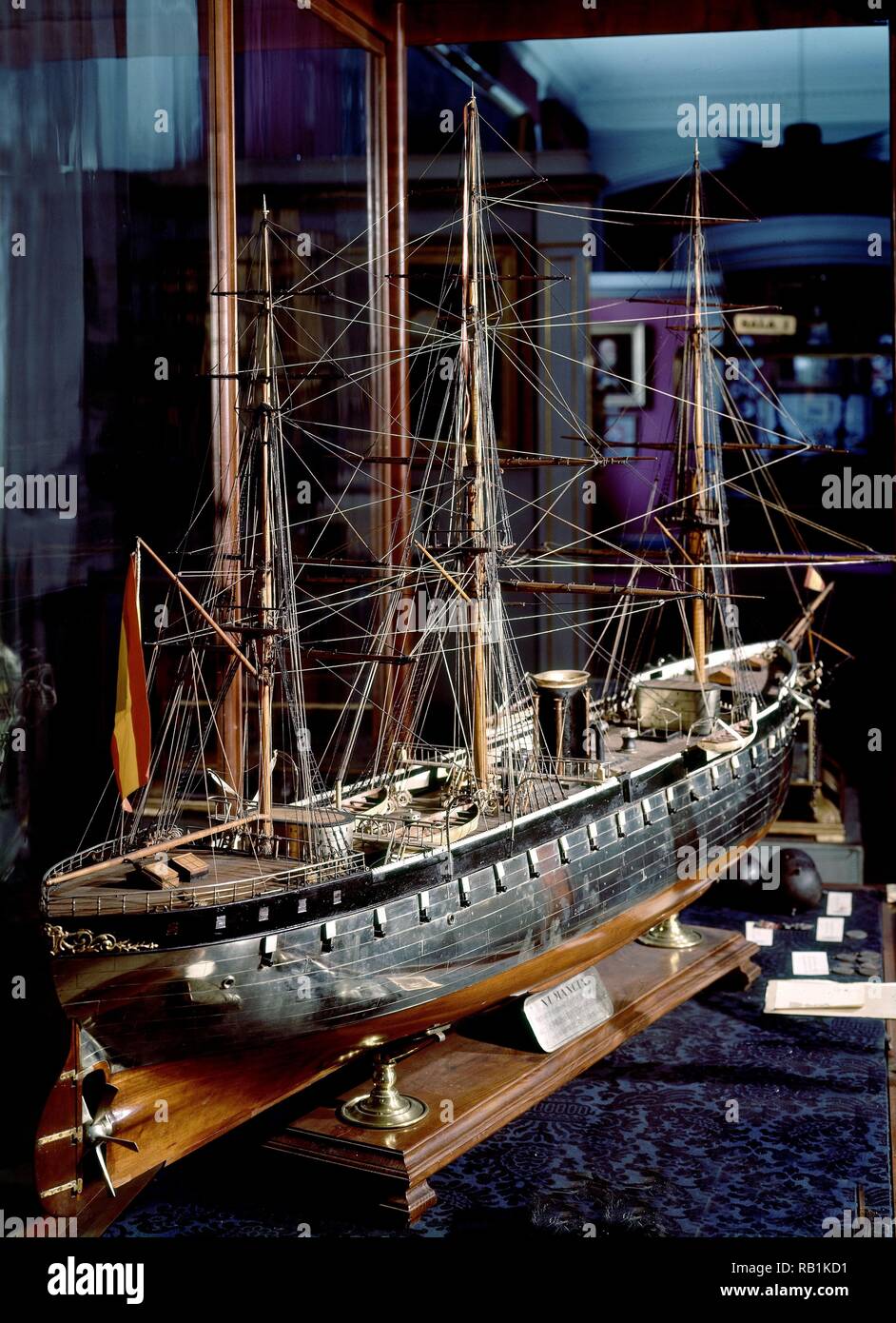 MODELO A ESCALA DE LA FRAGATA NUMANCIA, EL PRIMER BLINDADO BARCO QUE ...