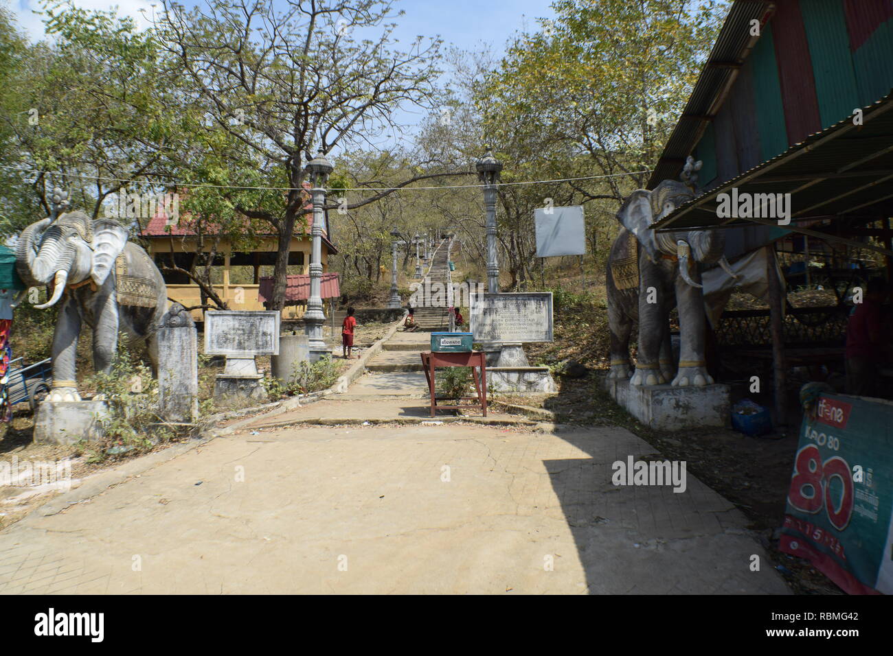 Phnom chisor Banque de photographies et d’images à haute résolution - Alamy