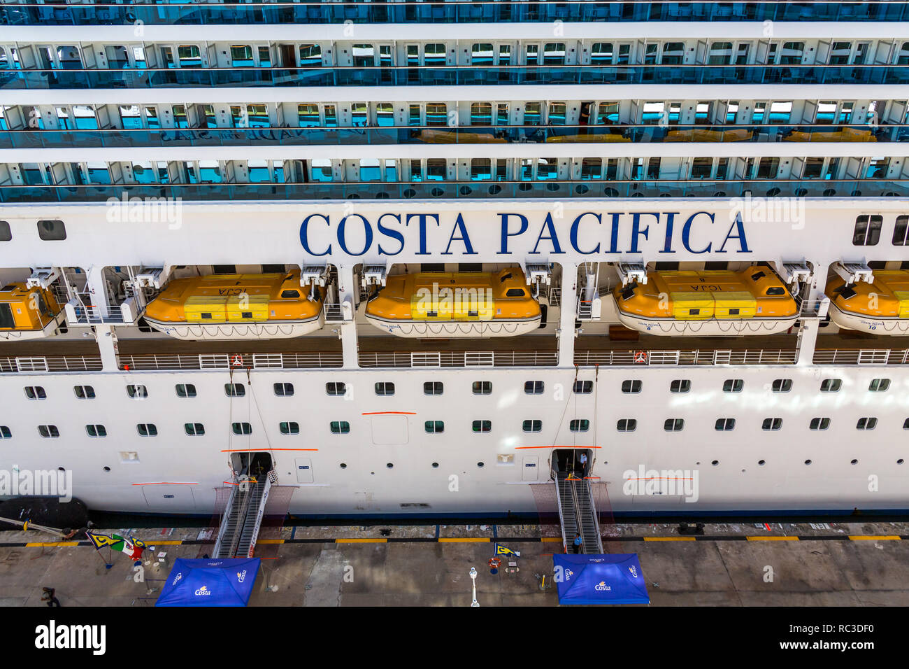 Costa pacifica Banque de photographies et d’images à haute résolution ...