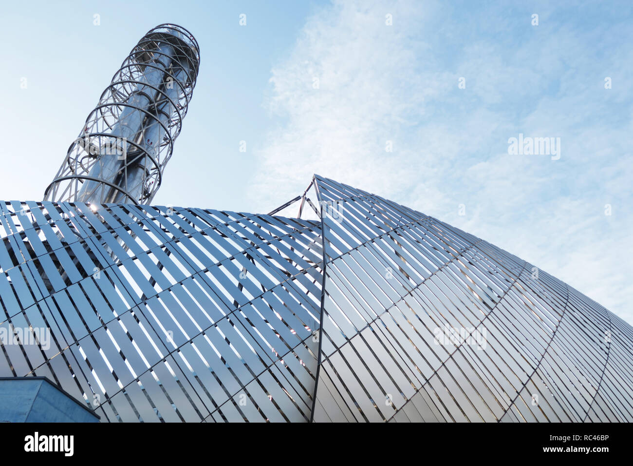 Exemple de l'architecture moderne à Turin Photo Stock - Alamy