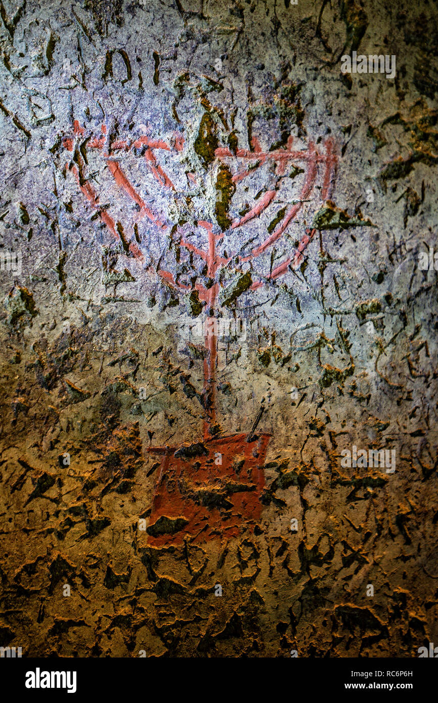 Italie Basilicate Venosa et catacombes juives paléochrétienne,Faustini ...