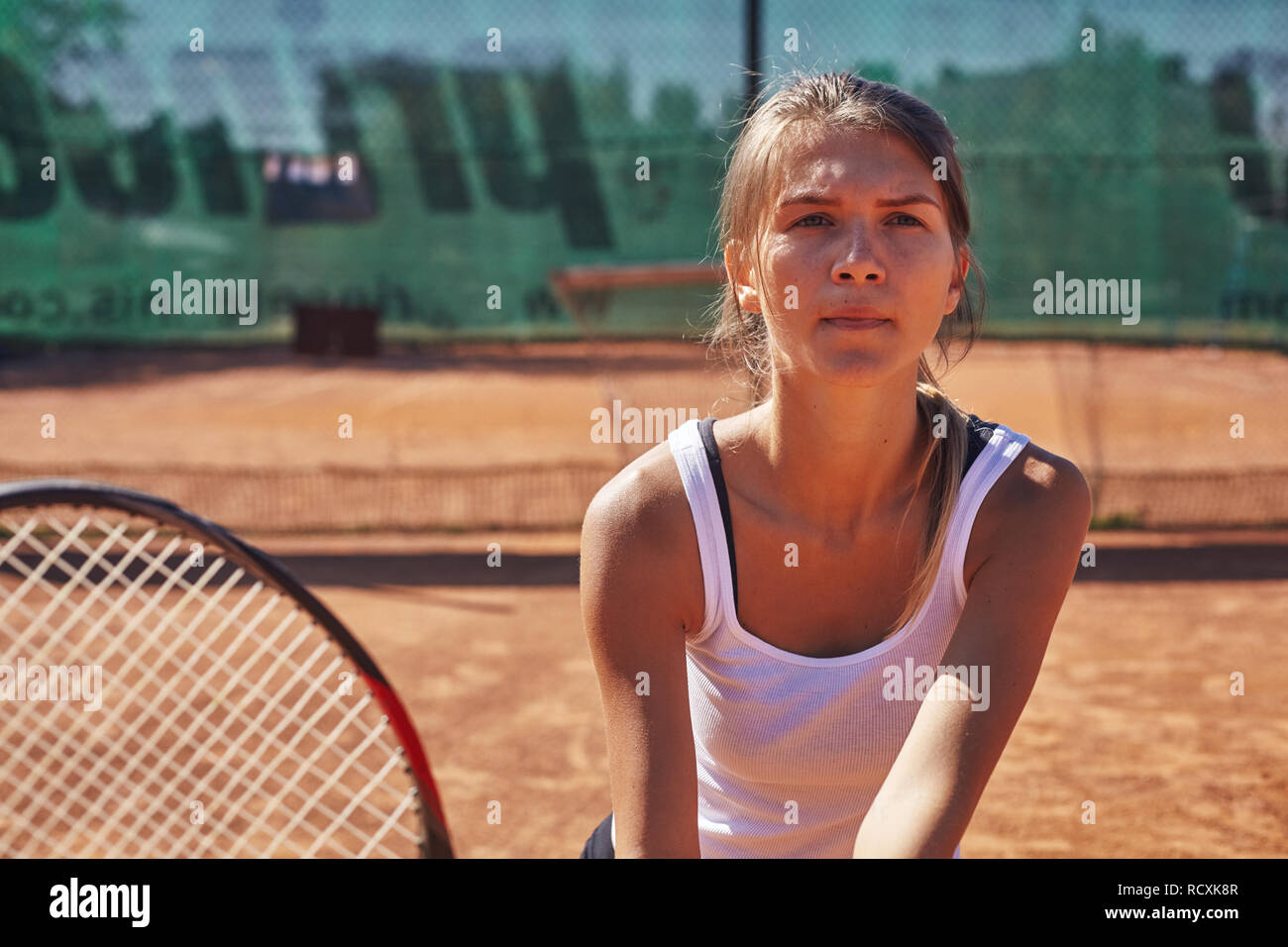 Girl tennis Banque de photographies et d’images à haute résolution - Alamy