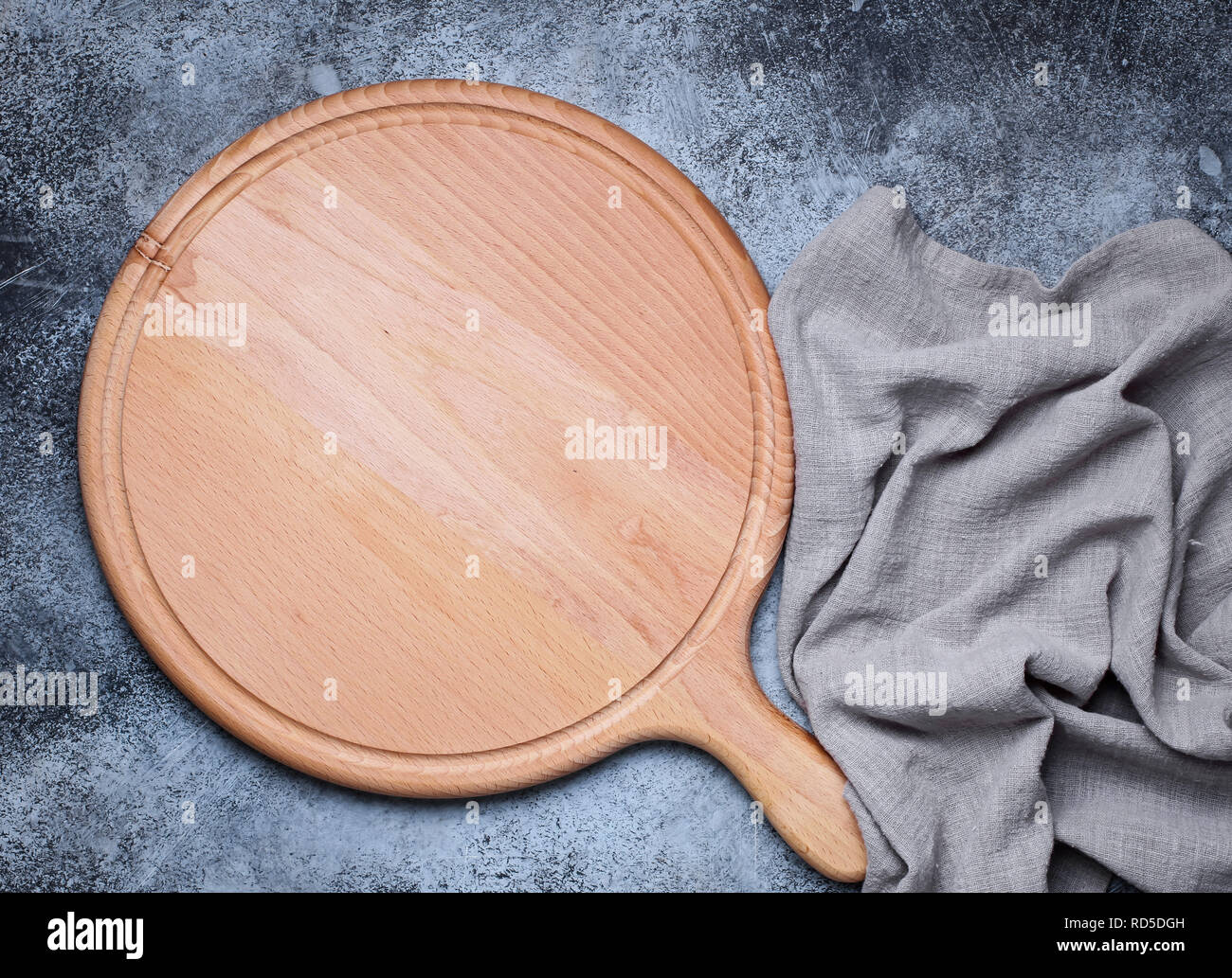 Bois rond Banque de photographies et d’images à haute résolution - Alamy