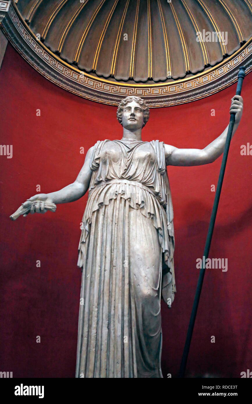 Demeter Statue Banque d'image et photos - Alamy