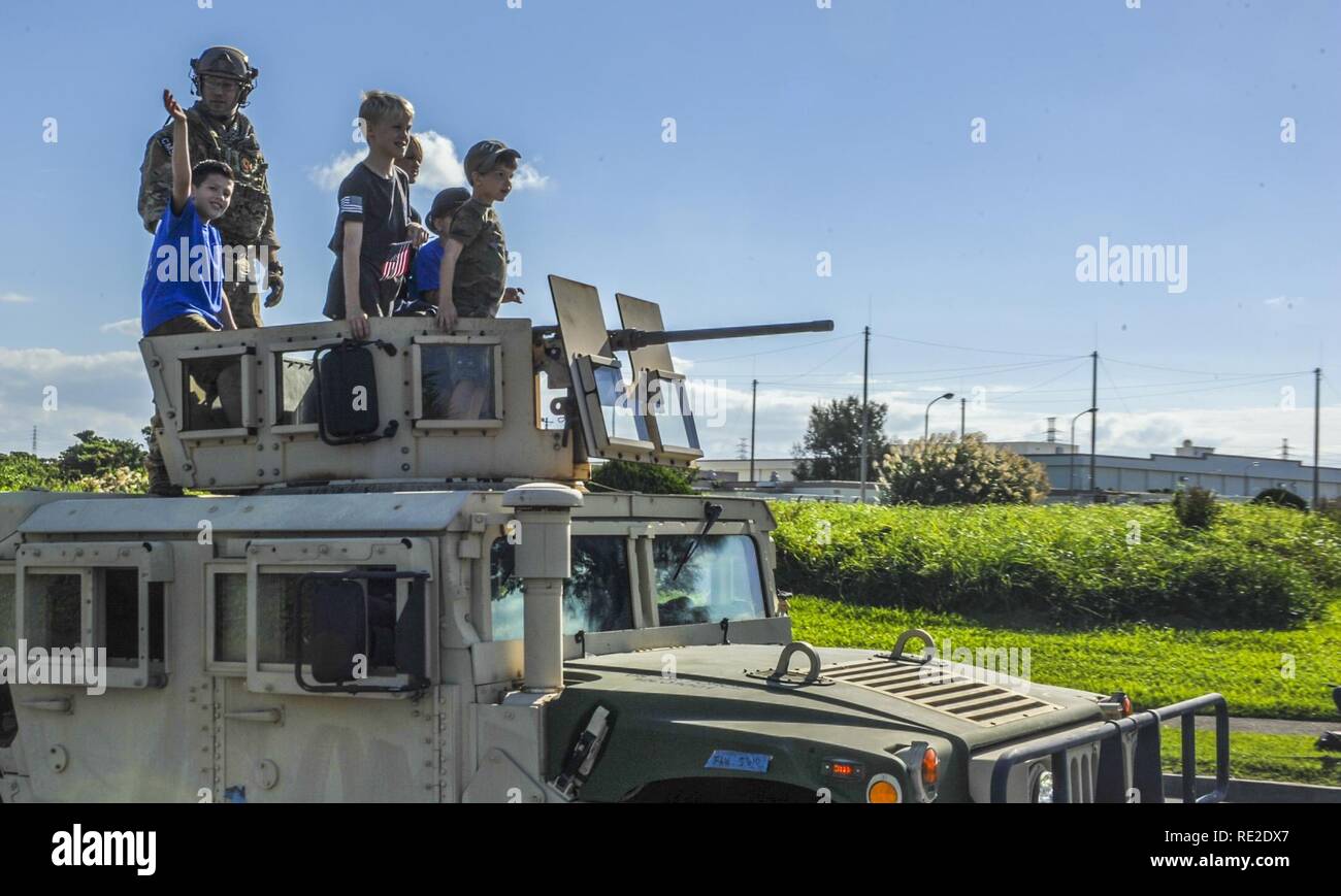 Les membres du 353e groupe d'opérations spéciales et leurs familles ...