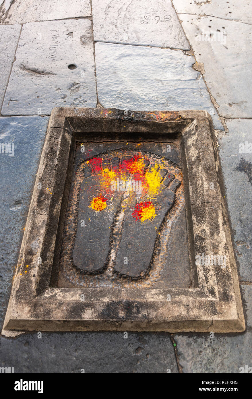 Lord vishnu footprints Banque de photographies et d’images à haute ...