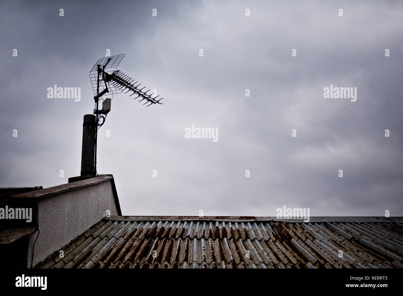 Antenne tv Banque de photographies et d’images à haute résolution - Alamy