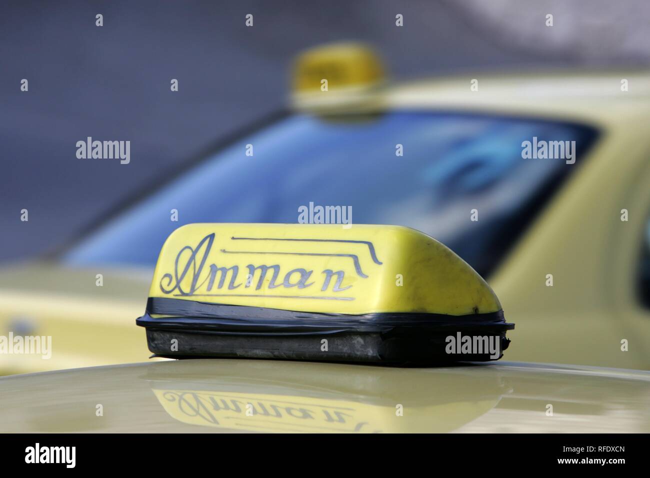 Amman taxis Banque de photographies et d’images à haute résolution - Alamy