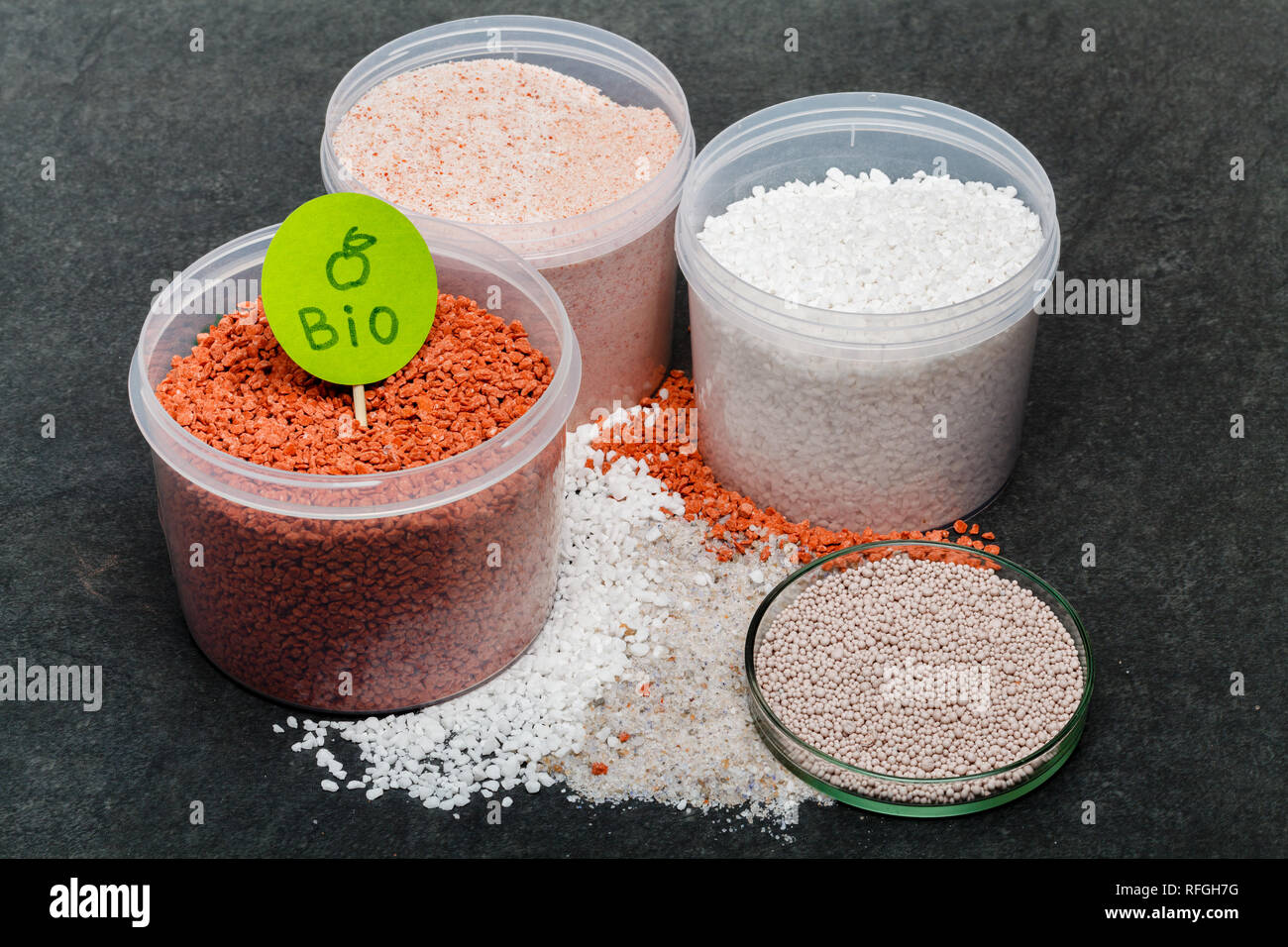 Urea Fertilizer Banque d'image et photos - Alamy