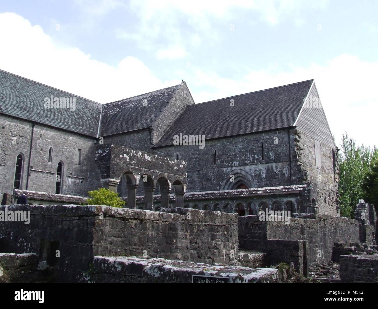 Ballintubber abbey Banque de photographies et d’images à haute ...