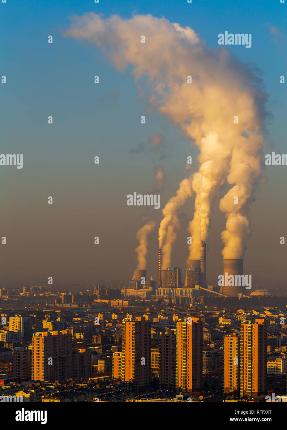 The cities power Banque de photographies et d’images à haute résolution ...