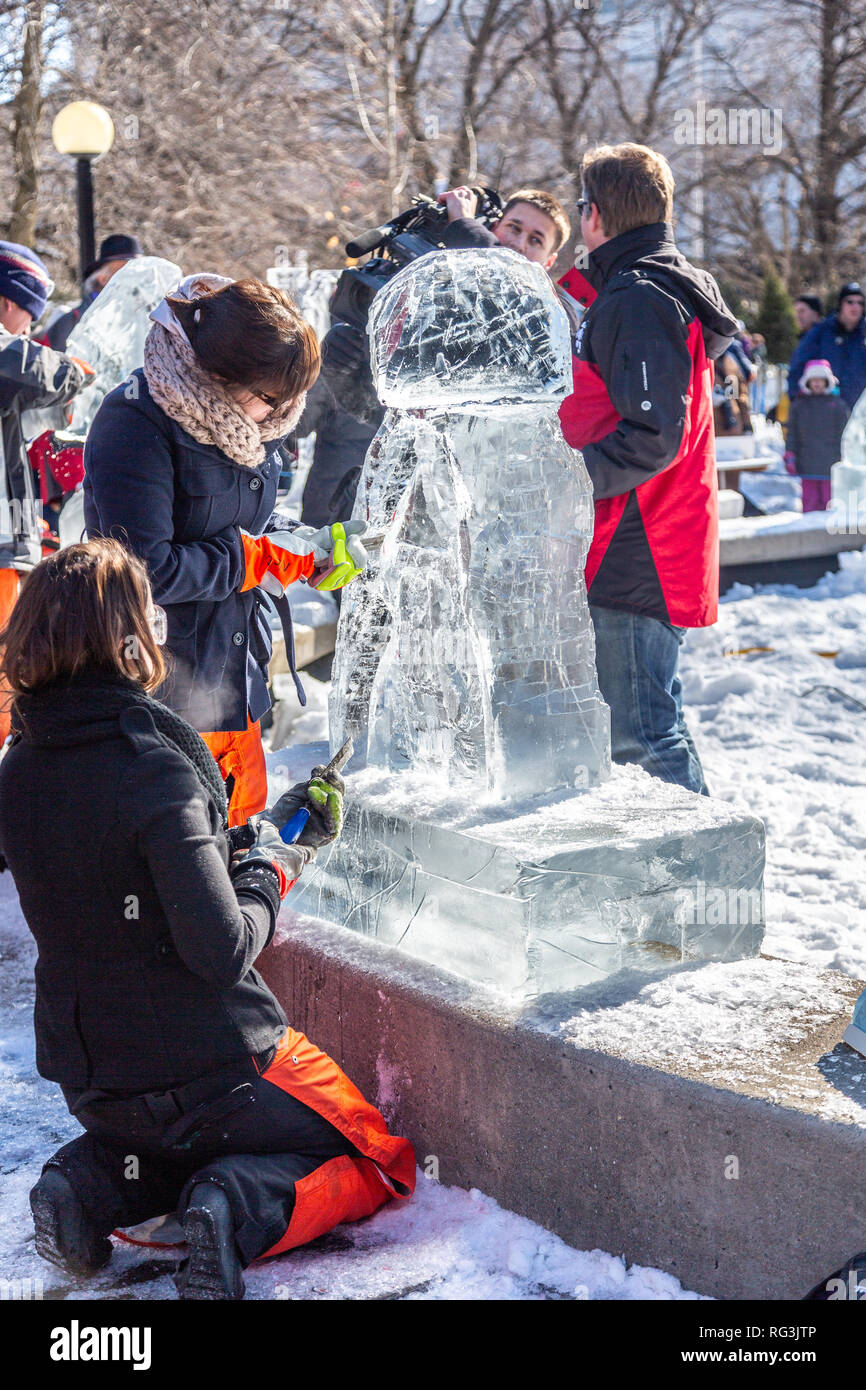 Winterlude ice festival ottawa canada Banque de photographies et d ...